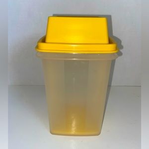 Tupperware | Kitchen | Vintage Tupperware Pickle Keeper Container 334 ...
